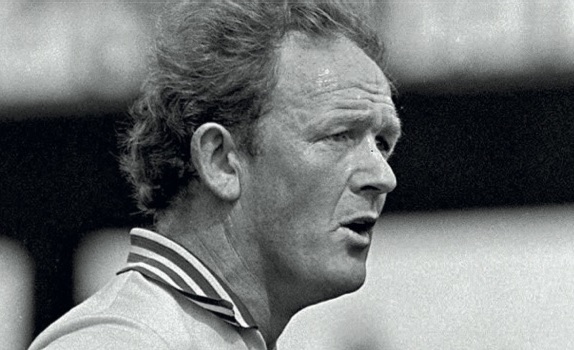 ‘Mick Roche wore the net to keep the hair down… and he asked me to hold ...