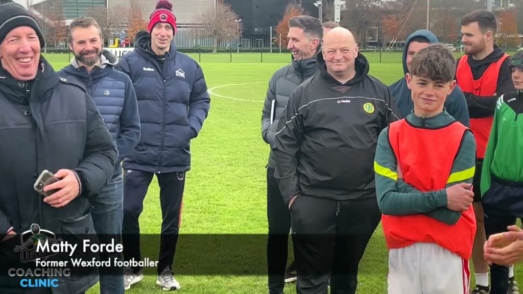 😂 Paul Galvin and Ger Brennan having the craic with Matty Forde - OurGame